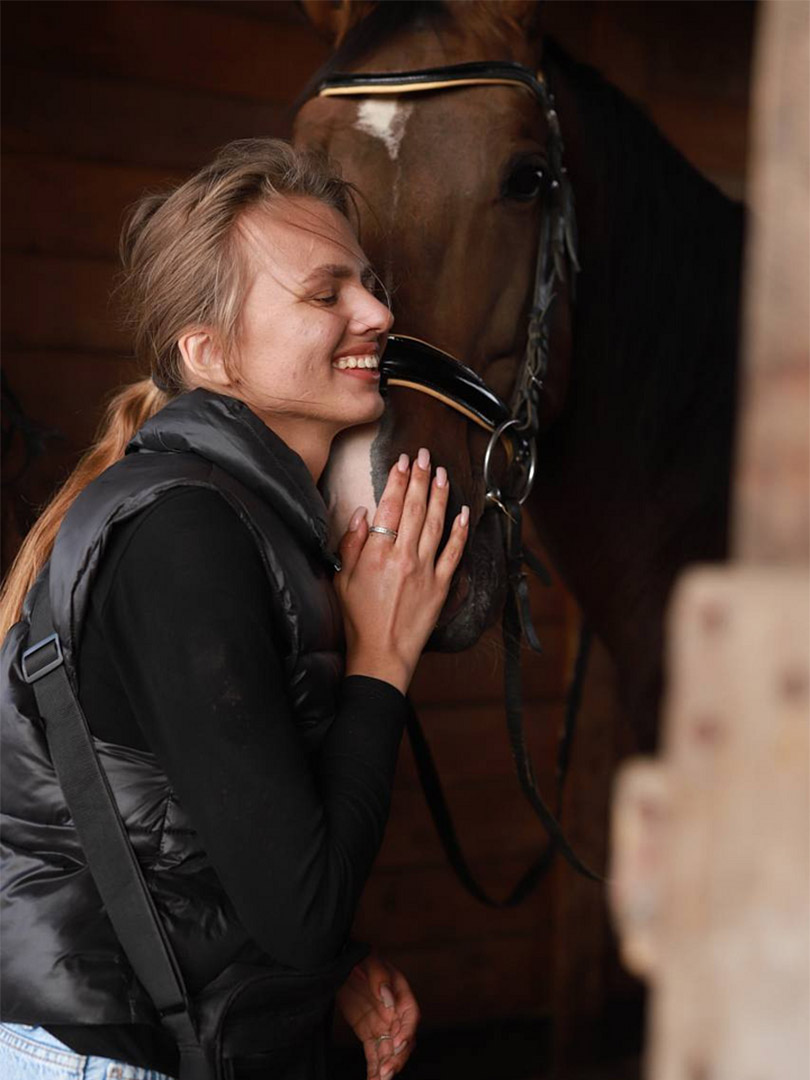 Смотрите, какая акция: конные прогулки, обучение верховой езде от "Парадайз" со скидкой до 42% ...