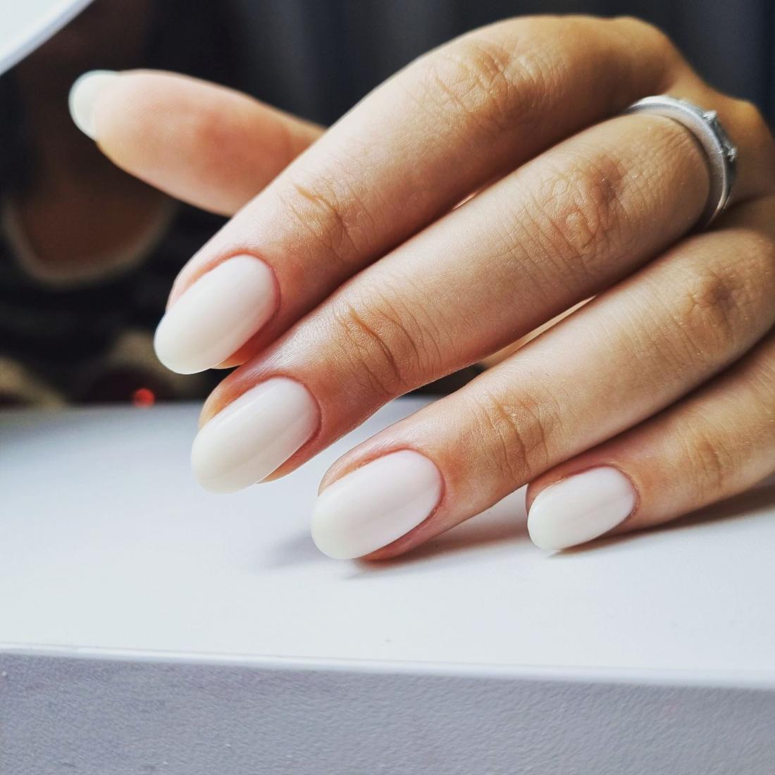 Смотрите, какая акция: классический маникюр + снятие, маникюр "Все ...